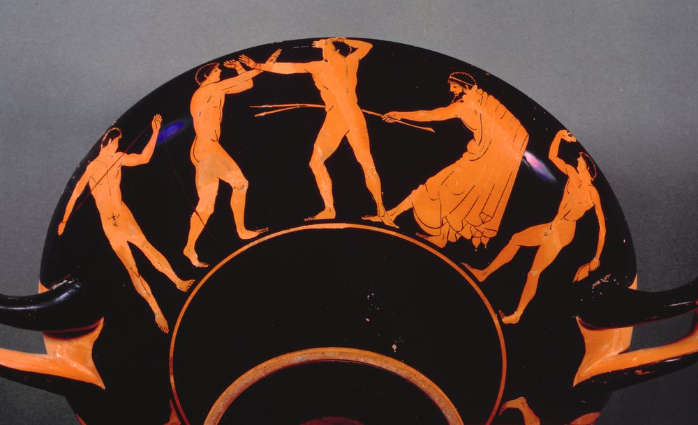 Kylix a figure rosse che raffigura atleti in allenamento, c.500 a.C.