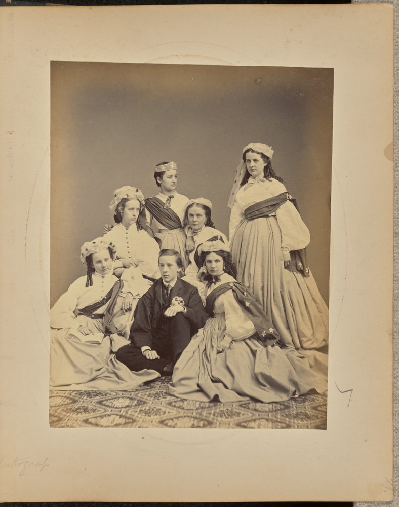 [Cabina autografica e fotografica] | Jordan H. Abbott