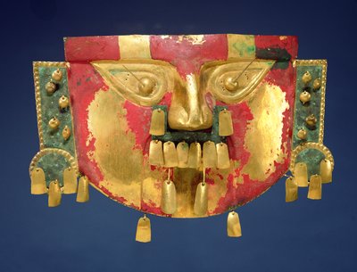 Maschera Inca (oro con vernice rossa e verde)